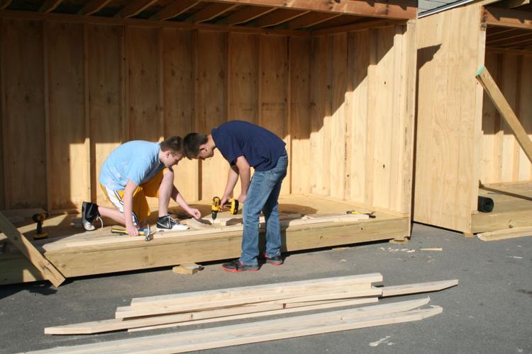 Holley Technology Class builds structures to benefit school and ...