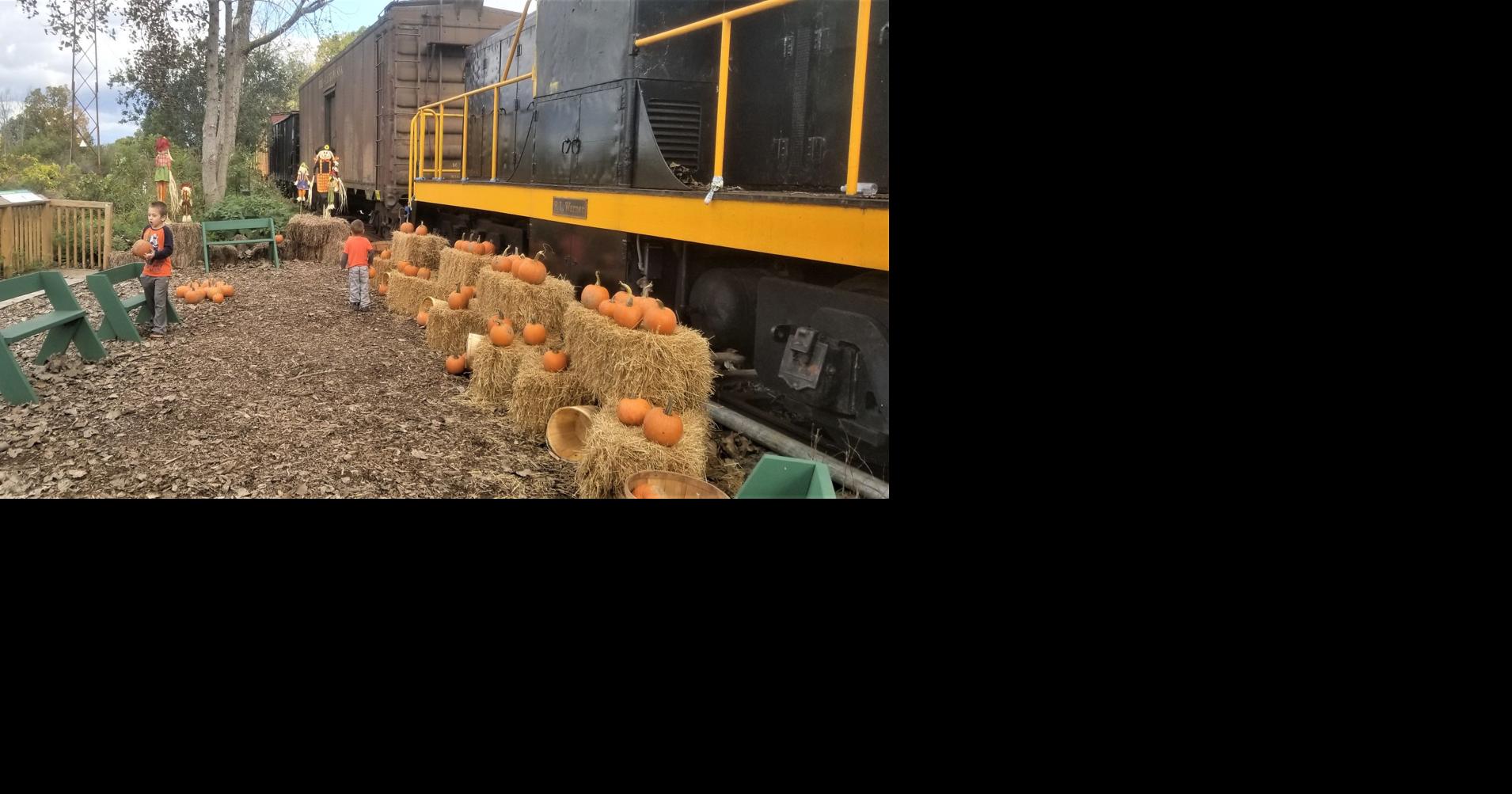 Pumpkin Patch Train Rides at the R&GV Railroad Museum | Current Events ...