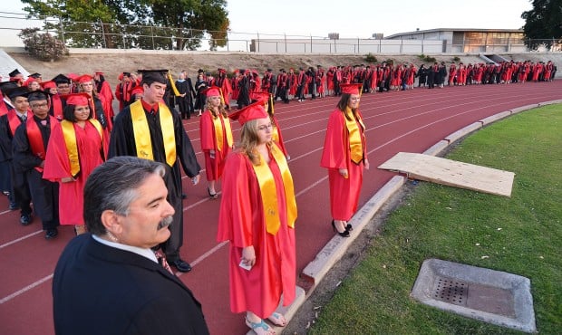Hanford High School Graduation 2011 | Gallery | hanfordsentinel.com