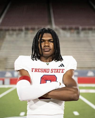 Hanford native AJ Williams commits to Bulldogs | High School Sports ...