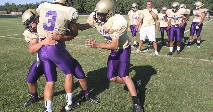 Lemoore Football Practice | Gallery | hanfordsentinel.com