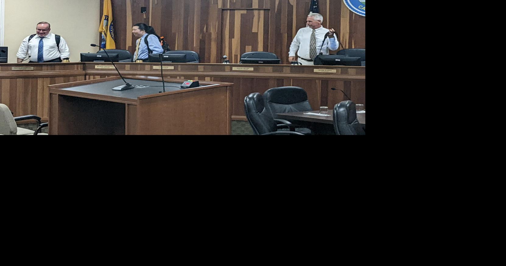 Hanford City Council OKs budgets that freeze new, vacant non-essential ...