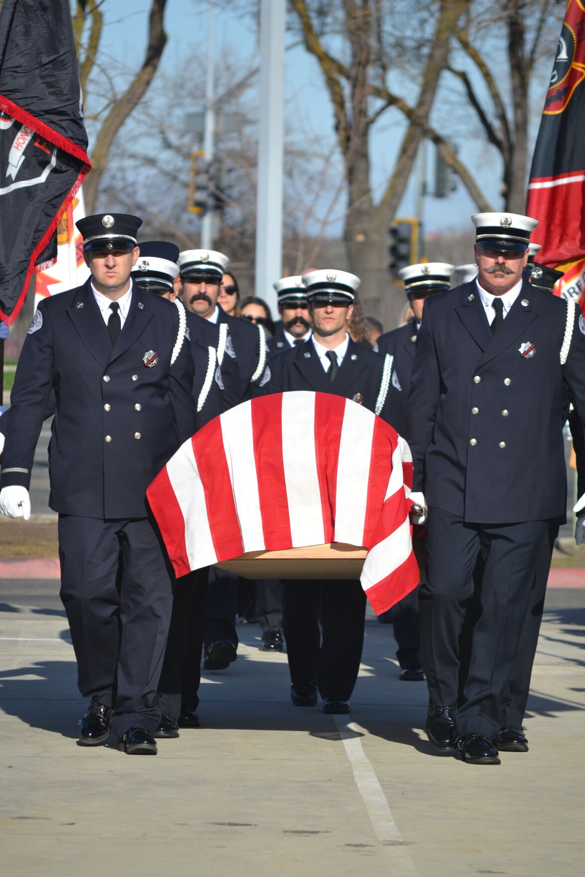 Kings County Fire Captain Mark Eads honored with Celebration of Life ...
