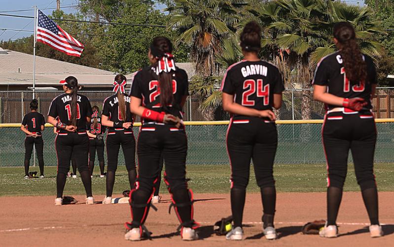 Hanford El Diamante softball | Gallery | hanfordsentinel.com