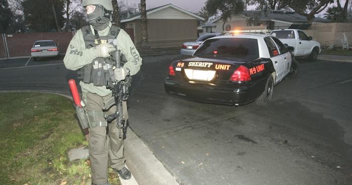 Police search south Hanford for armed robbery suspects | Local News ...
