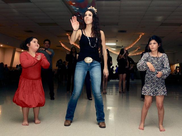 Community rings in the New Year in Hanford | Lifestyles ...