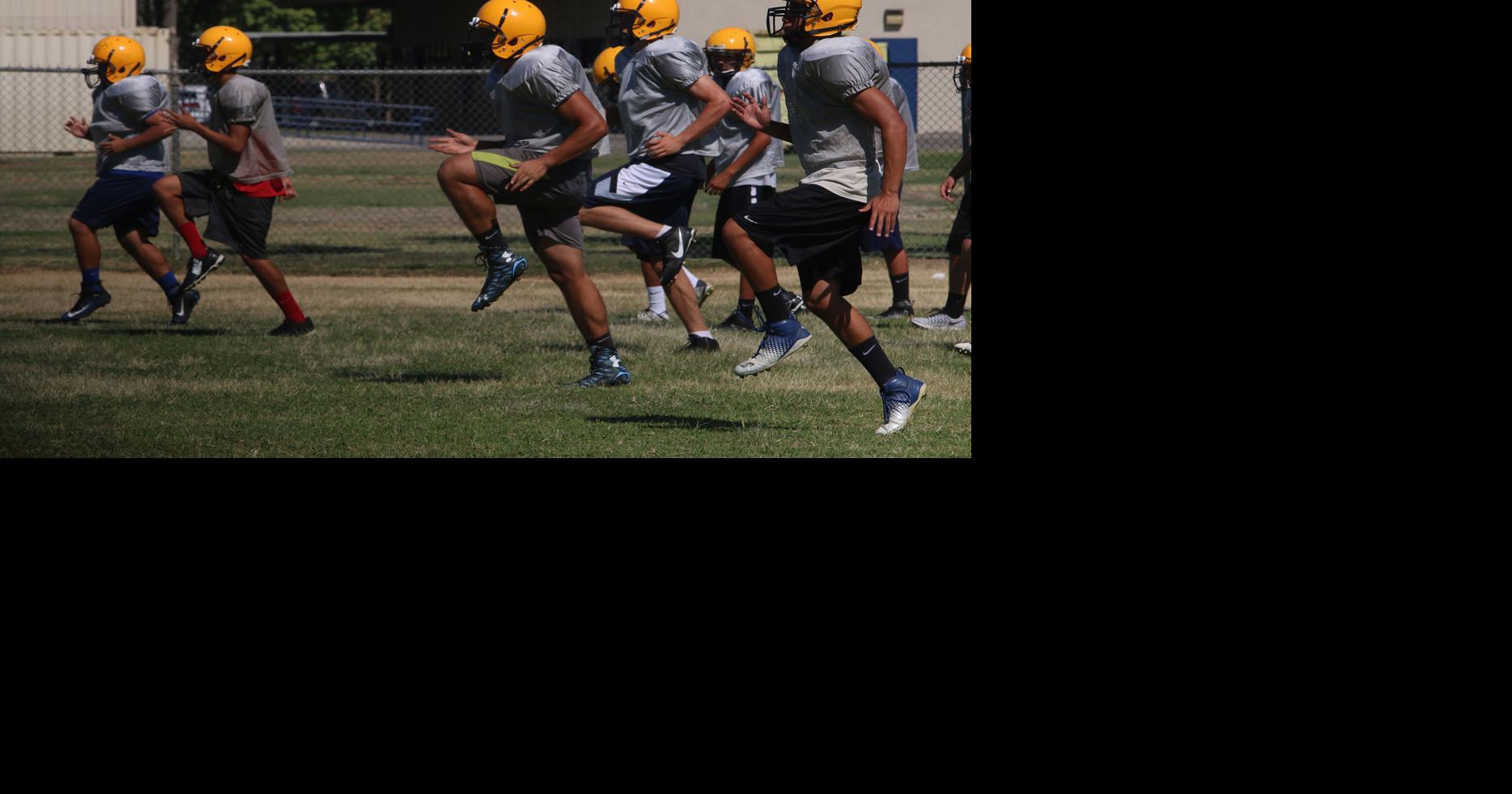 Corcoran football practice | Gallery | hanfordsentinel.com