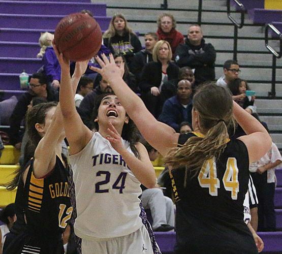 Lemoore girls basketball | Gallery | hanfordsentinel.com