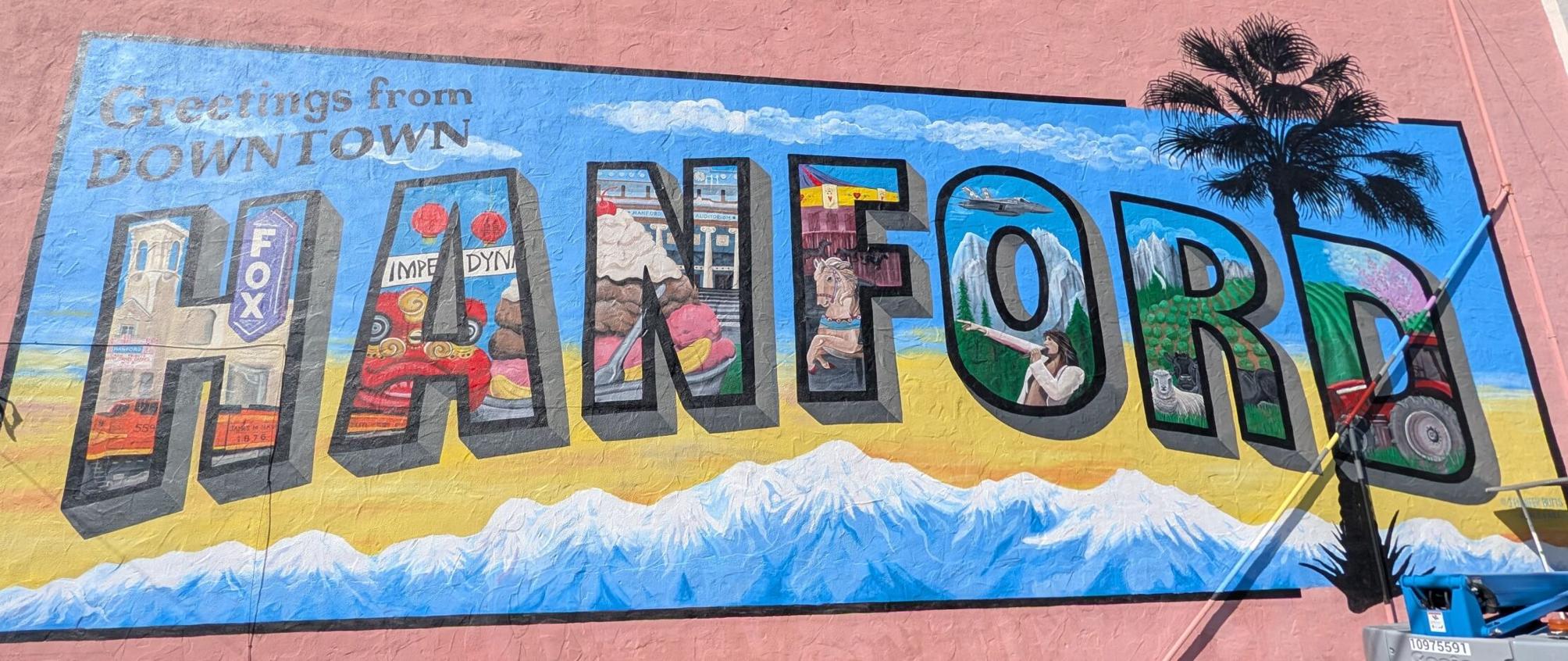 Hanford pride shines through in downtown mural | Local News ...