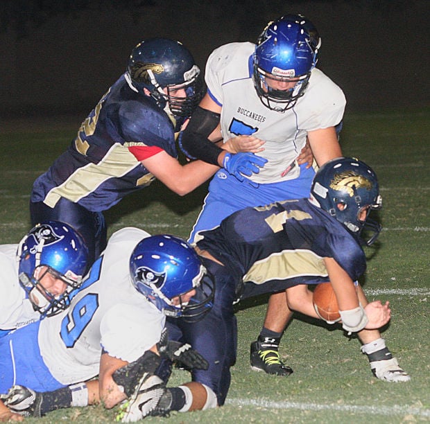 Laton vs Avenal Football | Gallery | hanfordsentinel.com