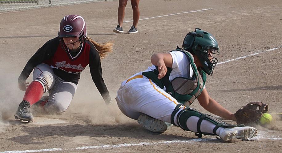 Sierra Pacific Granite Hills softball | Gallery | hanfordsentinel.com
