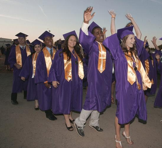 Lemoore High School Graduation | Gallery | hanfordsentinel.com