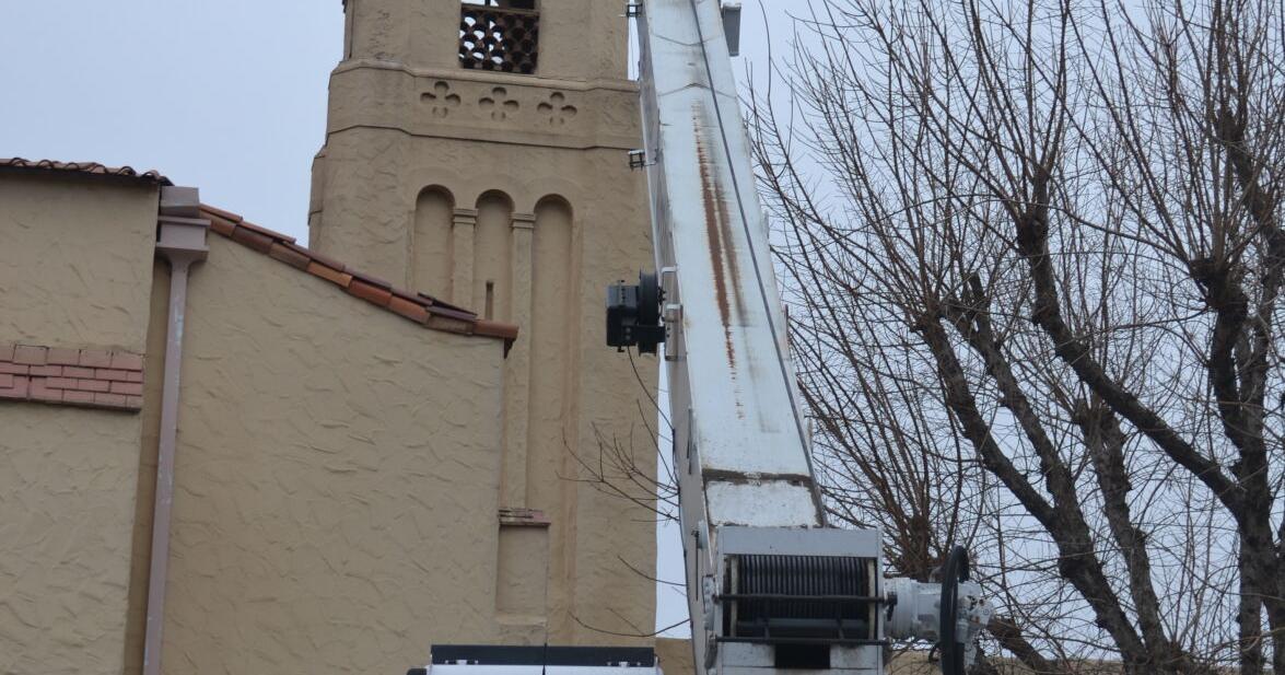 Let there be light: First United Methodist Church restores red light to ...