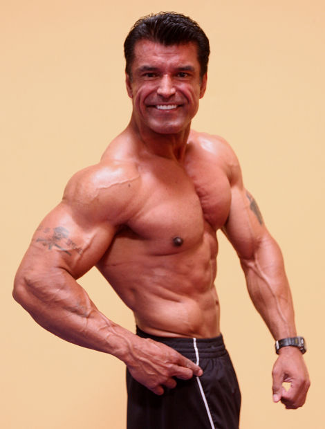 Shaping his body | Local | hanfordsentinel.com