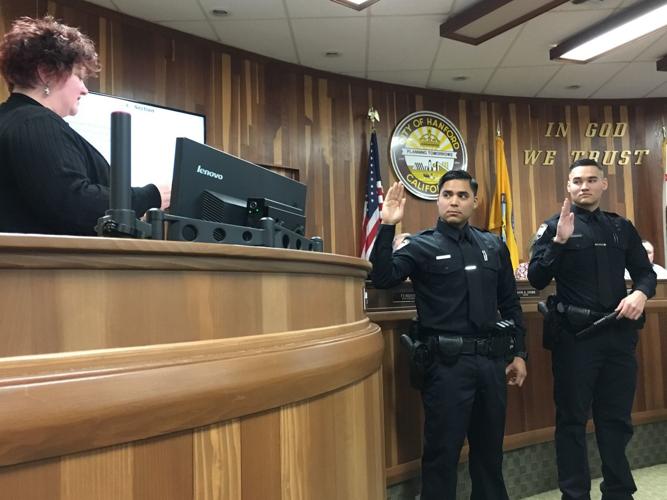 Hanford Police officers recognized at Council meeting | Local News ...