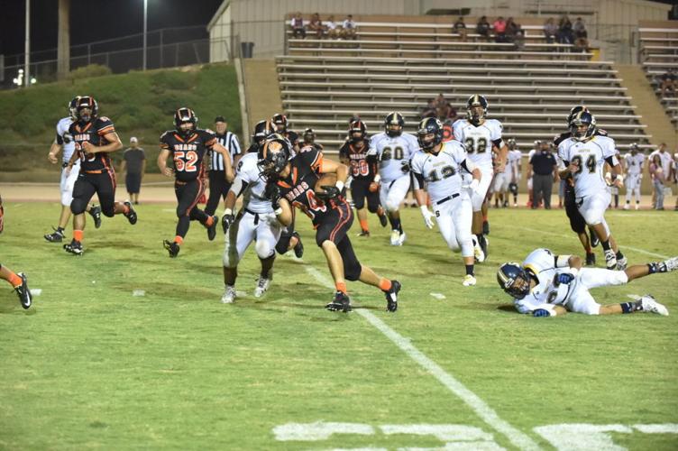 Bears football improves to 2-1 on season | Selma / Kingsburg ...
