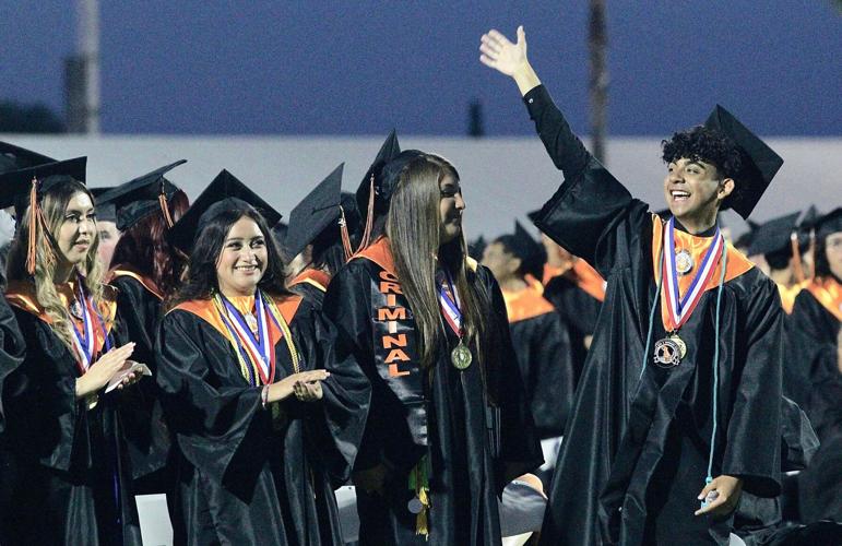 Selma High School graduates celebrate with speeches, fireworks | Local ...