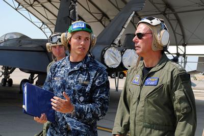 'Air Boss' praises sailors during NASL visit | Local News ...