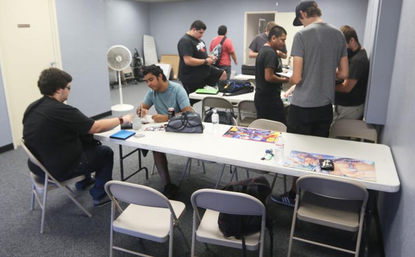 DJ's Collectables new shop | Gallery | hanfordsentinel.com