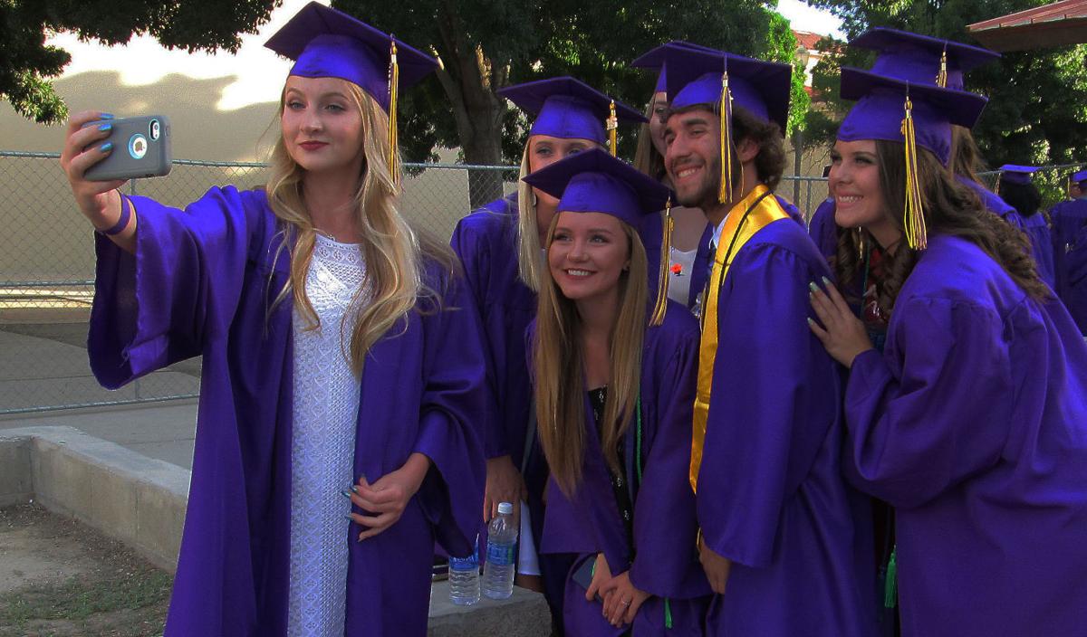 Lemoore High graduation | Gallery | hanfordsentinel.com