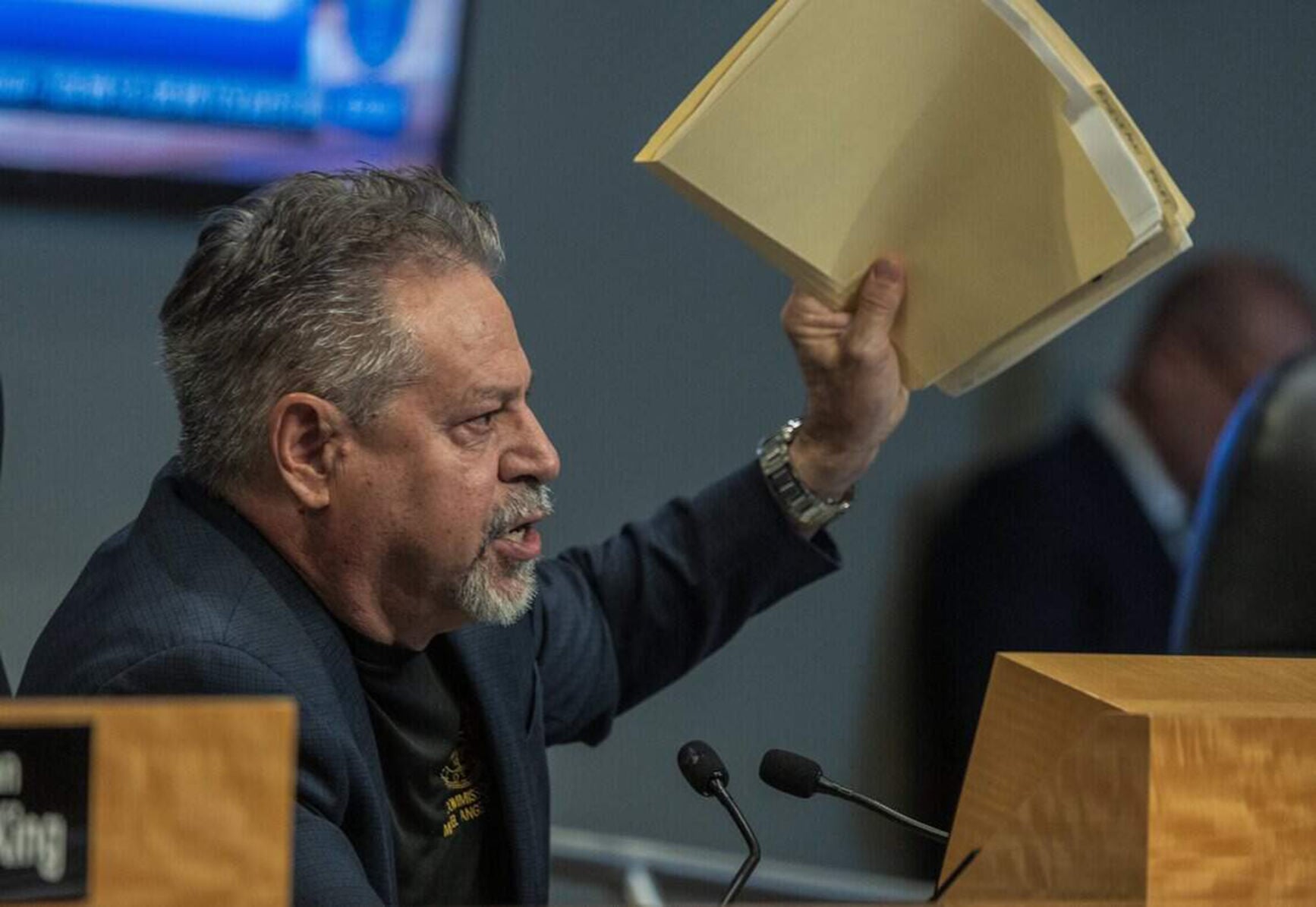 Miami police investigating online threats against city commissioner ...