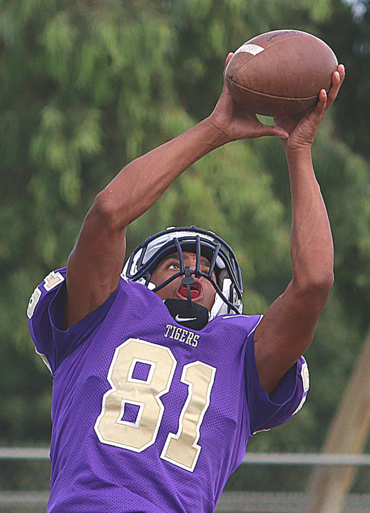 Lemoore football practice | Gallery | hanfordsentinel.com