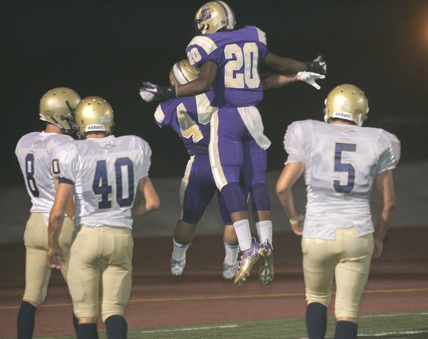 Lemoore vs Monache Football | Gallery | hanfordsentinel.com