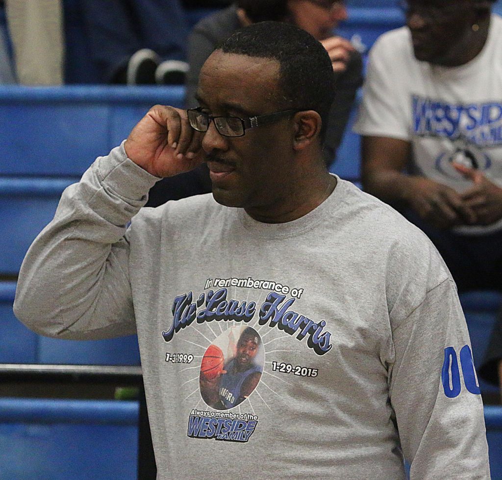 Hanford Hanford West boys basketball | Gallery | hanfordsentinel.com