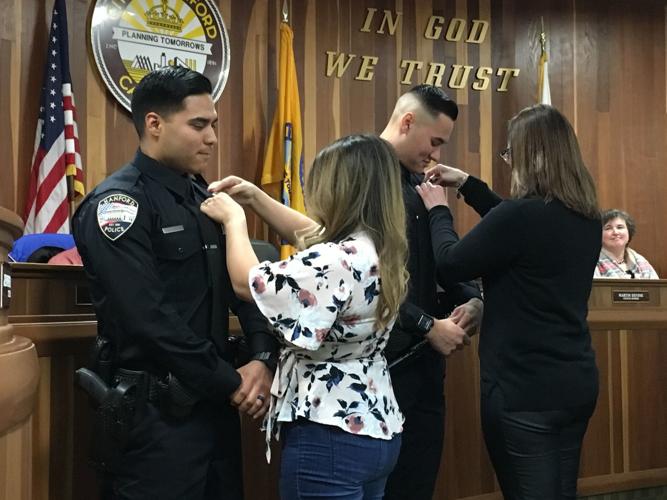 Hanford Police officers recognized at Council meeting | Local News ...