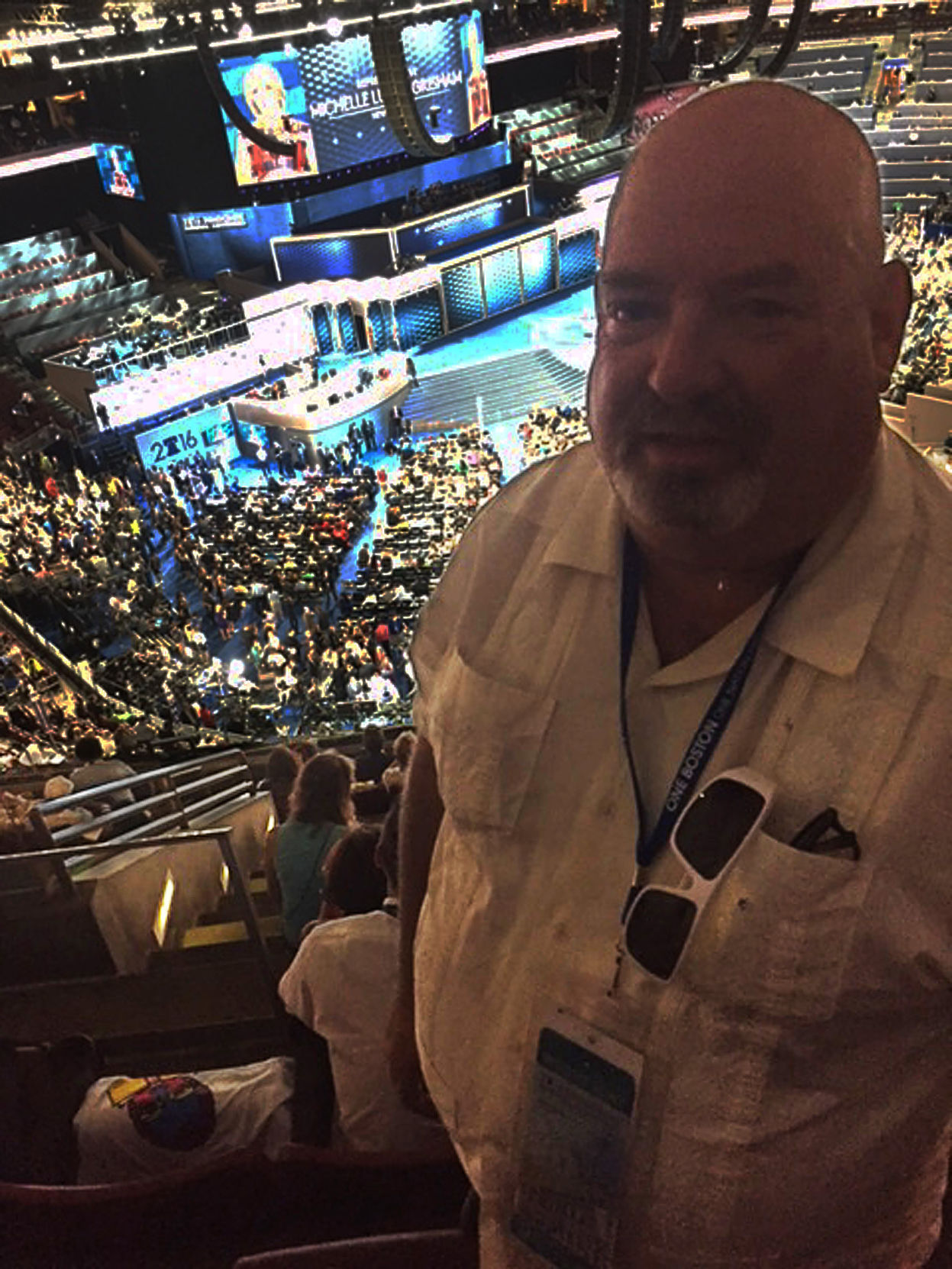 Hanford woman sees different side to Democratic convention | Local ...