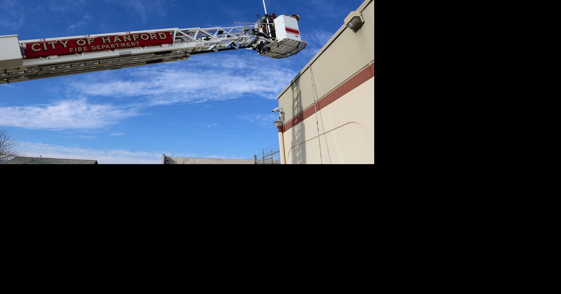 Hanford Fire Dept. participates in mayday training | Local News ...
