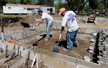 Breaking ground at Burris Park | Local News | hanfordsentinel.com