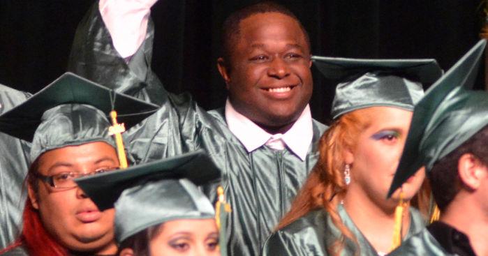 Hanford Adult School Graduation | Gallery | hanfordsentinel.com