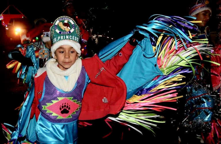 Santa Rosa Rancheria residents enjoy movie-themed Christmas parade ...