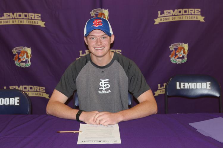 Happy Holaday | Local Sports | hanfordsentinel.com