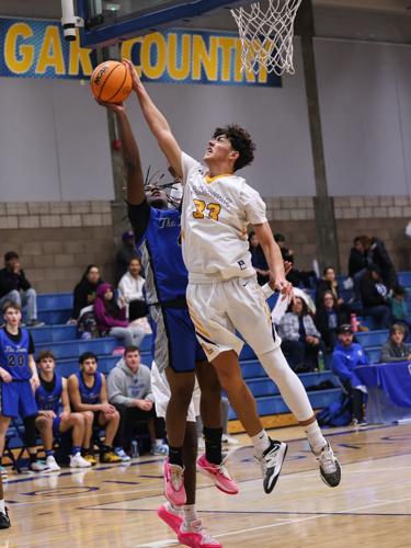 Tigers go 3-1 at Clovis Elks Classic | Sports | hanfordsentinel.com
