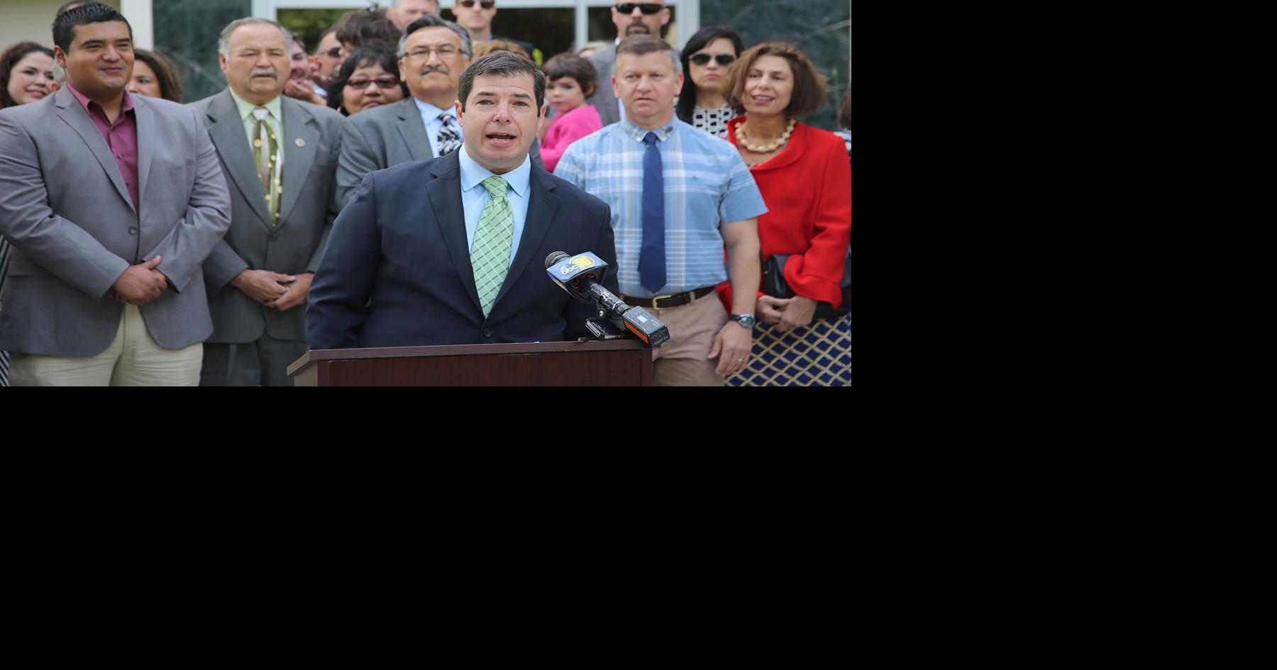 Joaquin Arambula wins Assembly race | Archives | hanfordsentinel.com