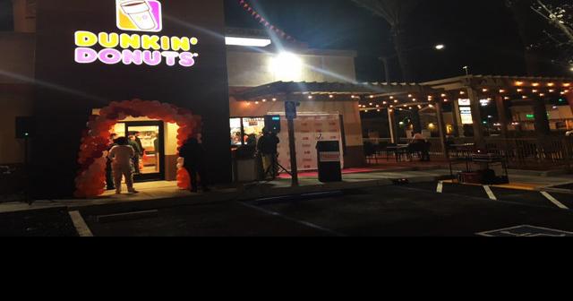 Dunkin' Donuts grand opening | Gallery | hanfordsentinel.com