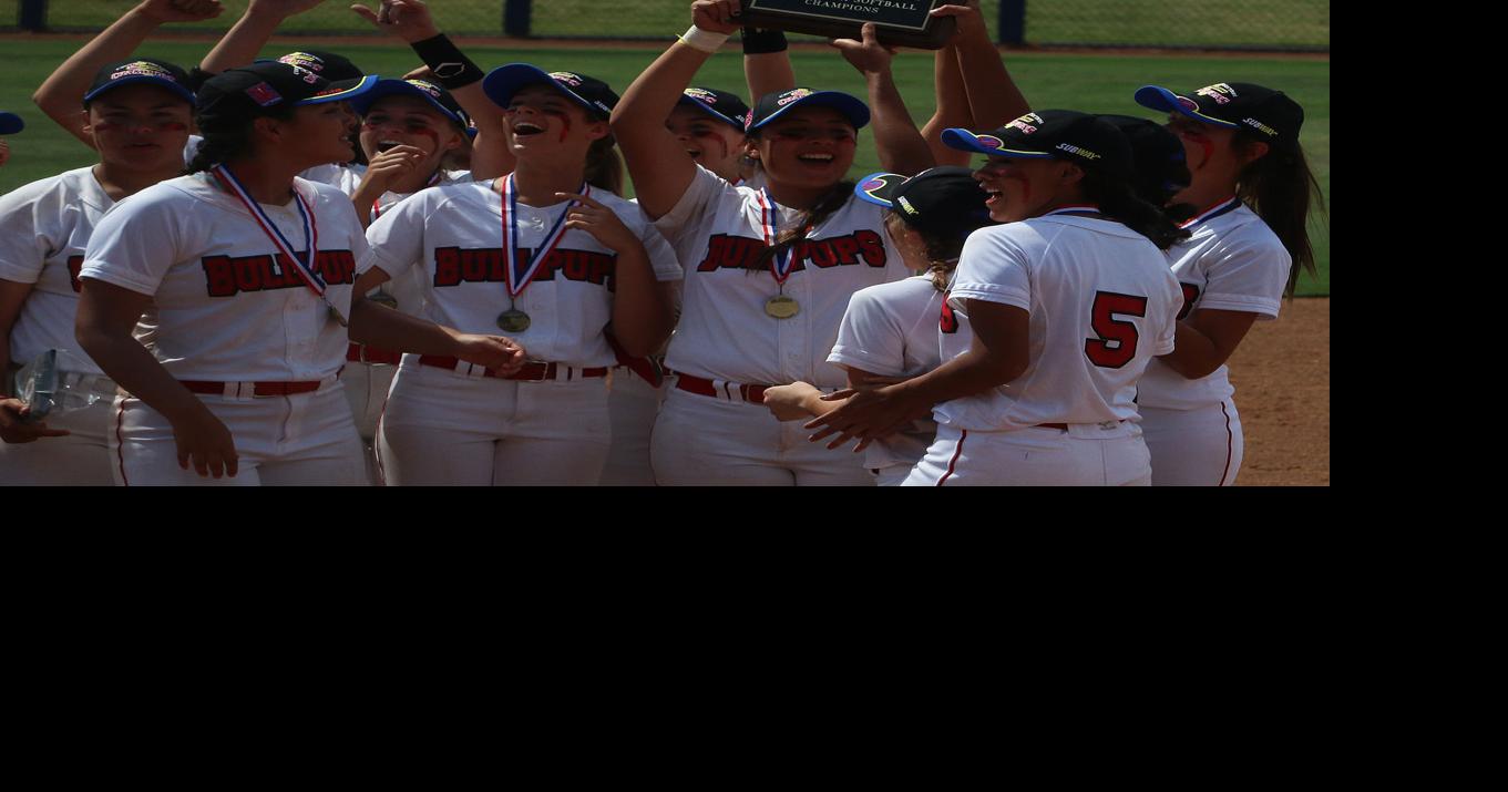 Hanford wins softball section title | Gallery | hanfordsentinel.com