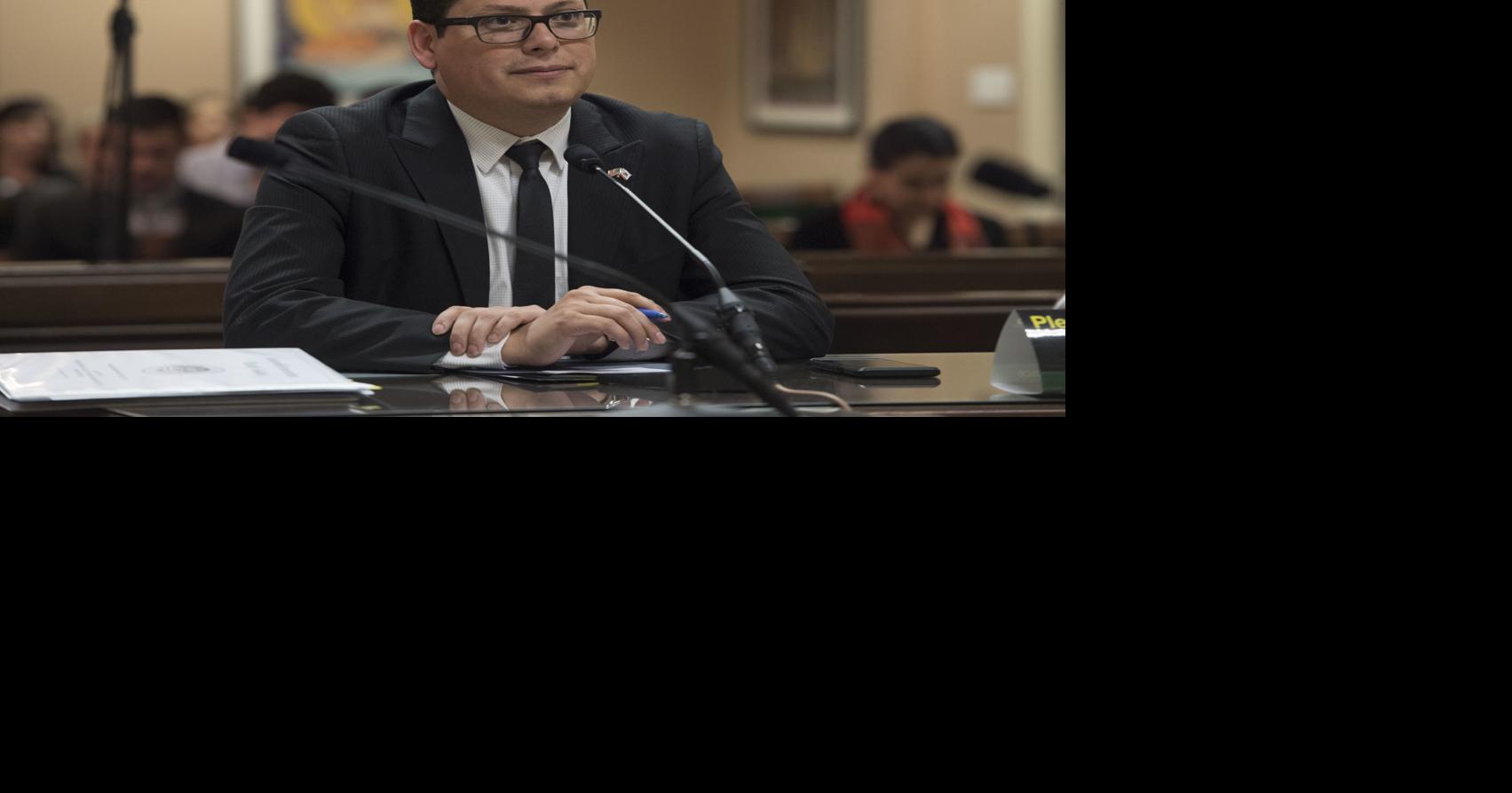 Salas announces bill to help domestic violence victims | News ...