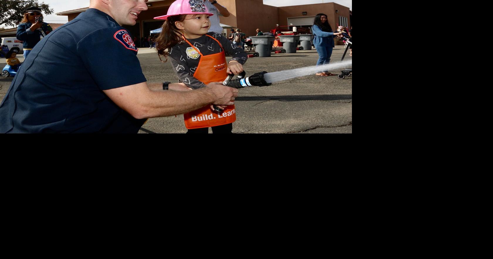 Hanford Fire Department's Station No. 1 hosts annual open house ...