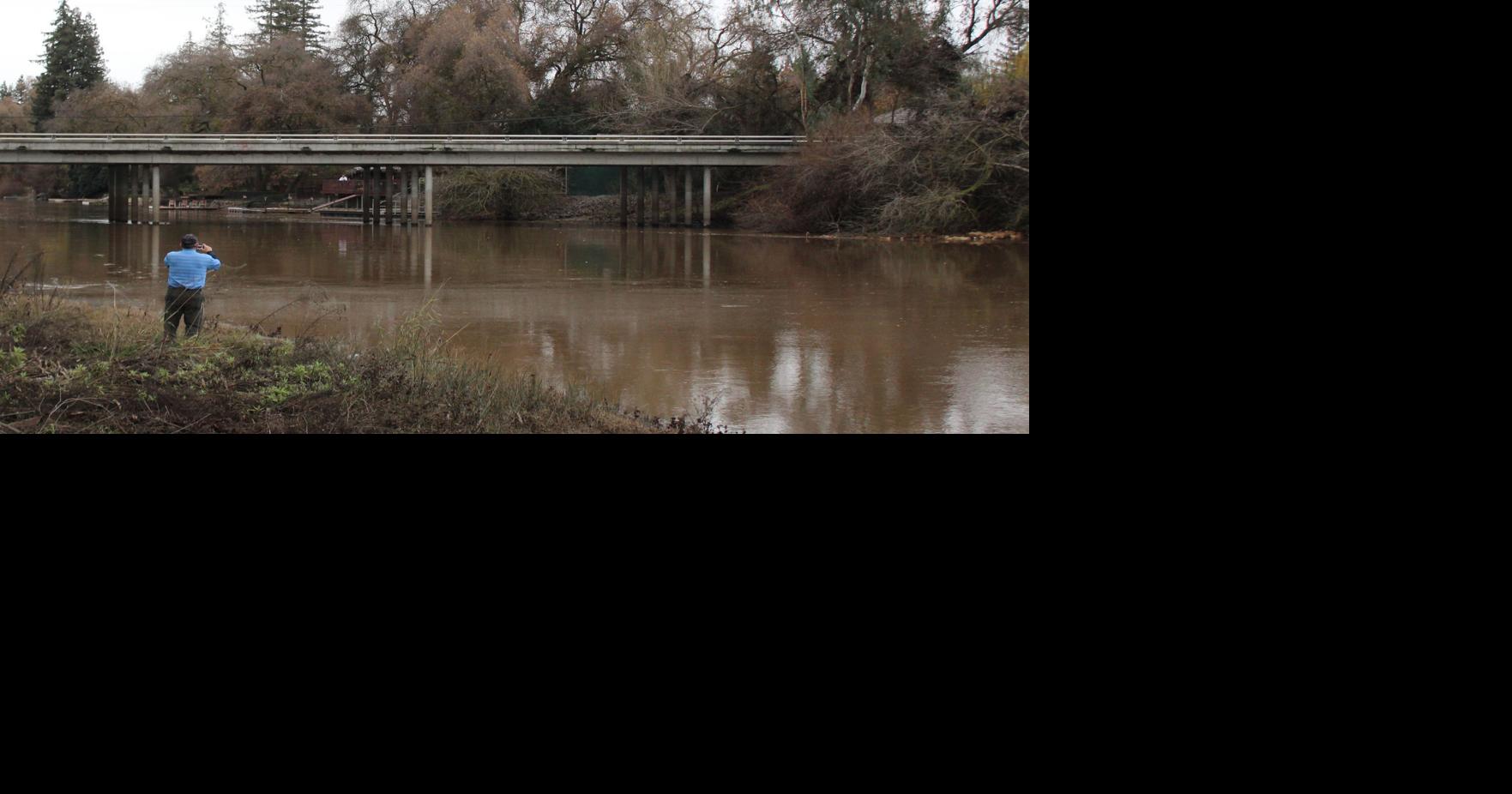 Kings River full from excess rains | Local News | Selma / Kingsburg ...