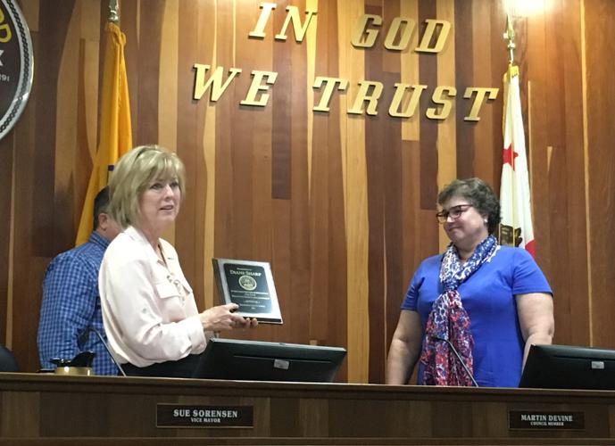 Hanford swears in new Council members | Local News | hanfordsentinel.com
