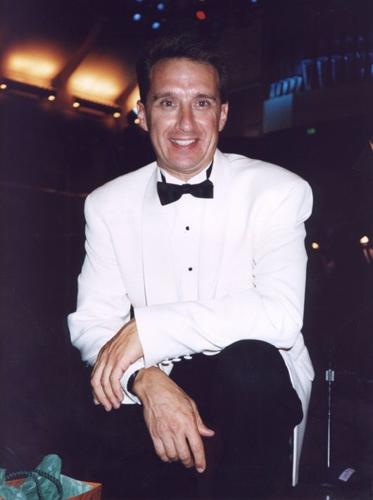 Joe Lizama to light up the stage | Local News | Selma / Kingsburg ...