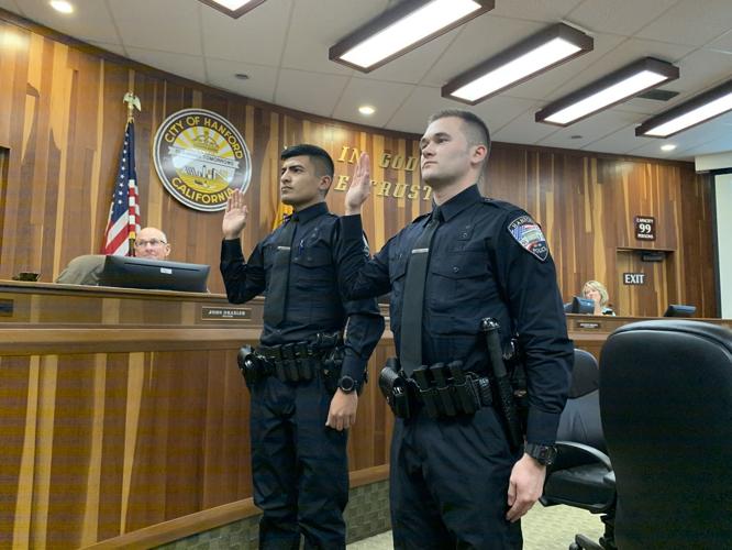 Hanford Police Department welcomes 2 new officers | Local News ...