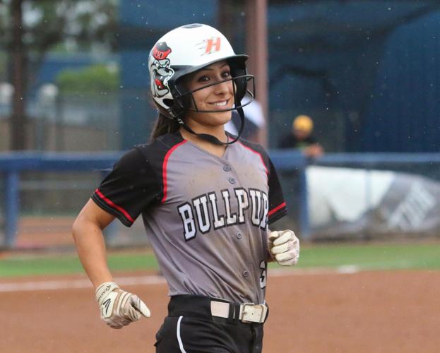 Record-breaker: Juarez sets the bar | Local Sports | hanfordsentinel.com