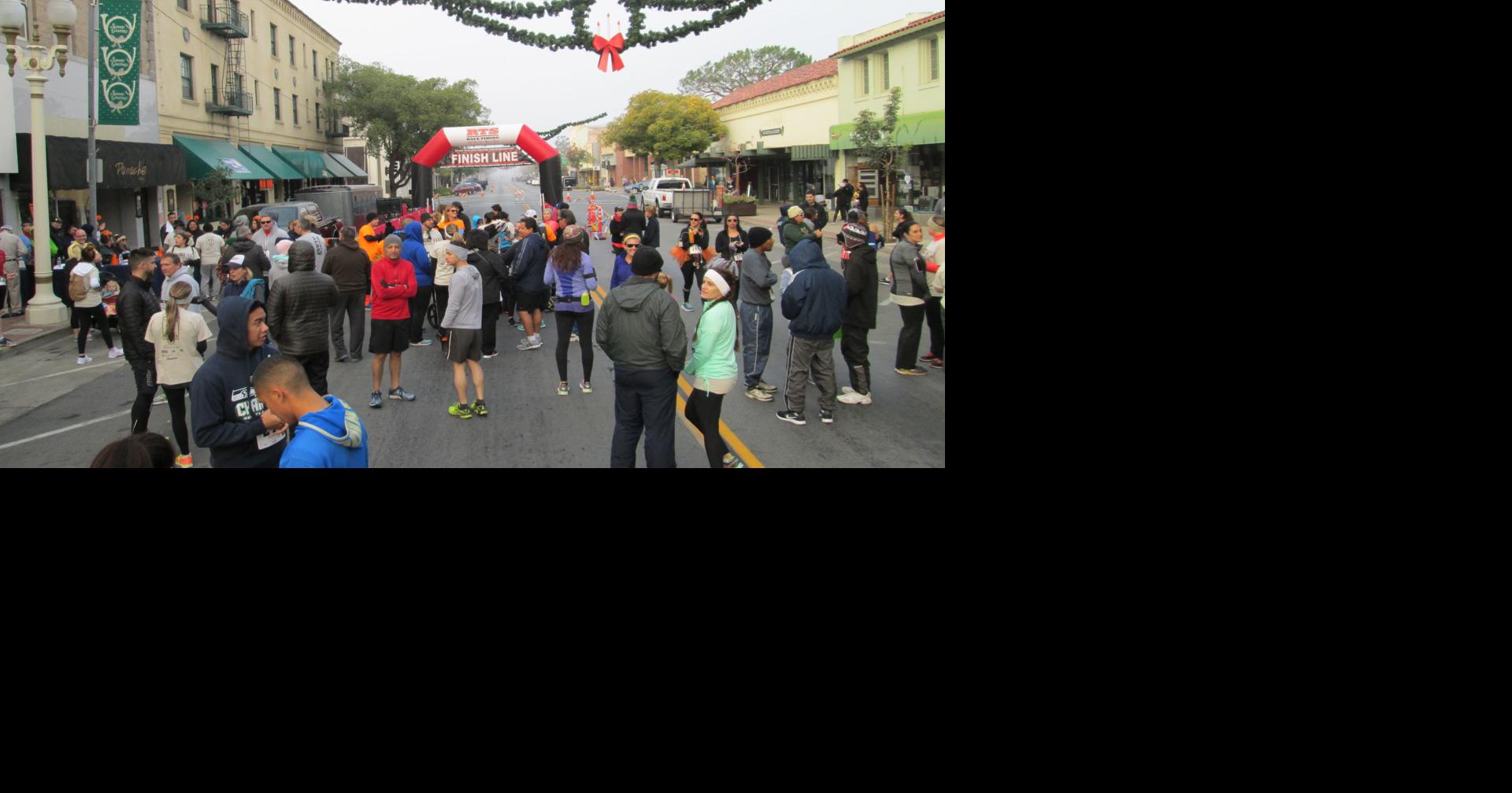 Hundreds brave cold for Turkey Trot | Local News | hanfordsentinel.com