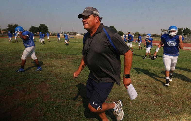 Hanford West football preview: Huskies aiming for postseason | Local ...