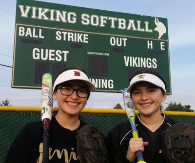 Estradas have opponents seeing double | Local News | Selma / Kingsburg ...