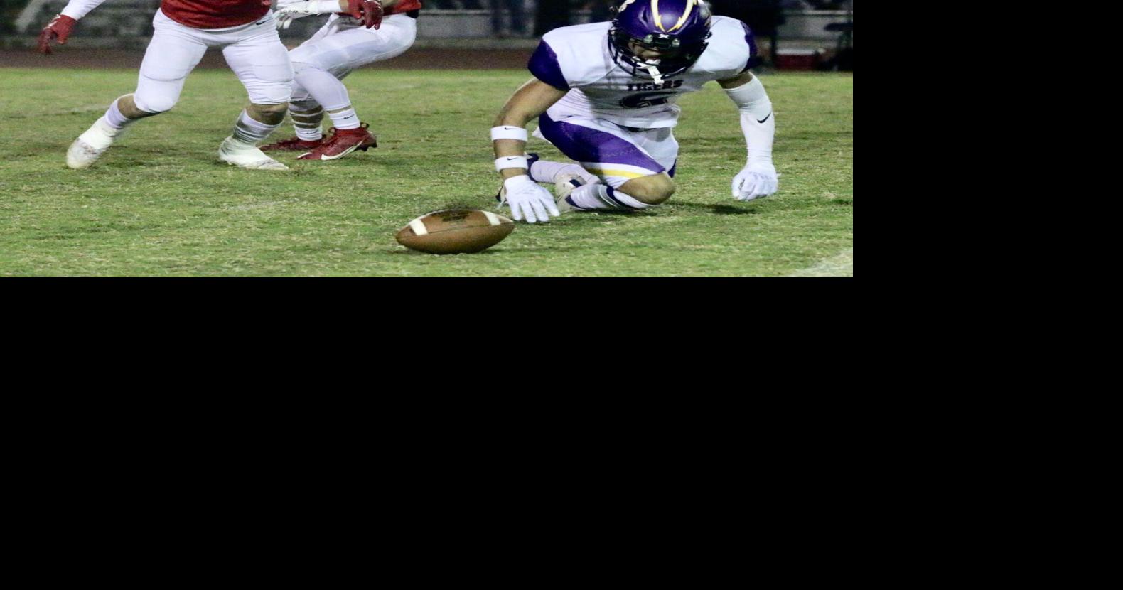Football playoffs kickoff Friday | Sports | Selma / Kingsburg ...